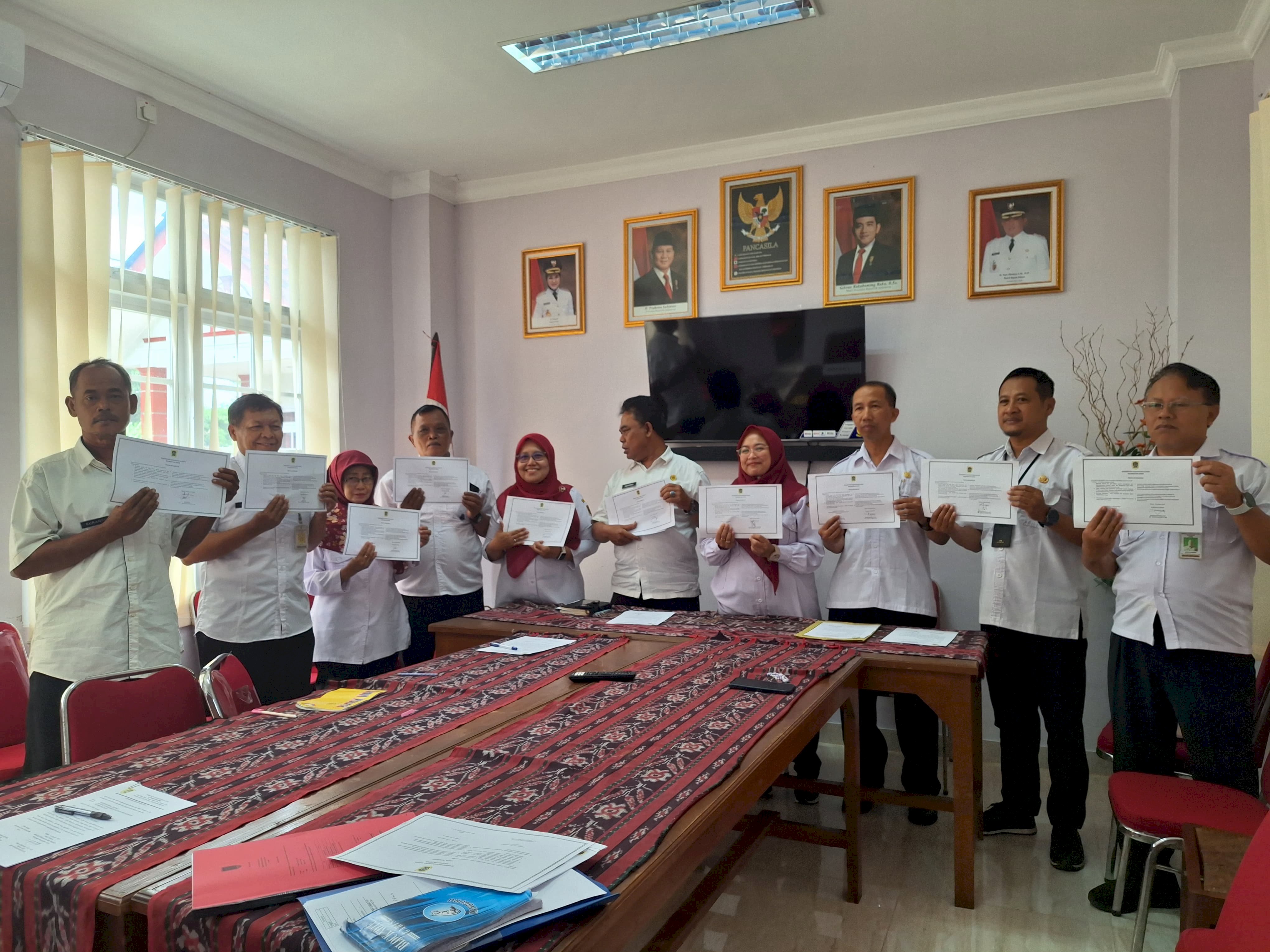 Kegiatan Penandatanganan Pakta Integritas Pejabat Struktural dan ...